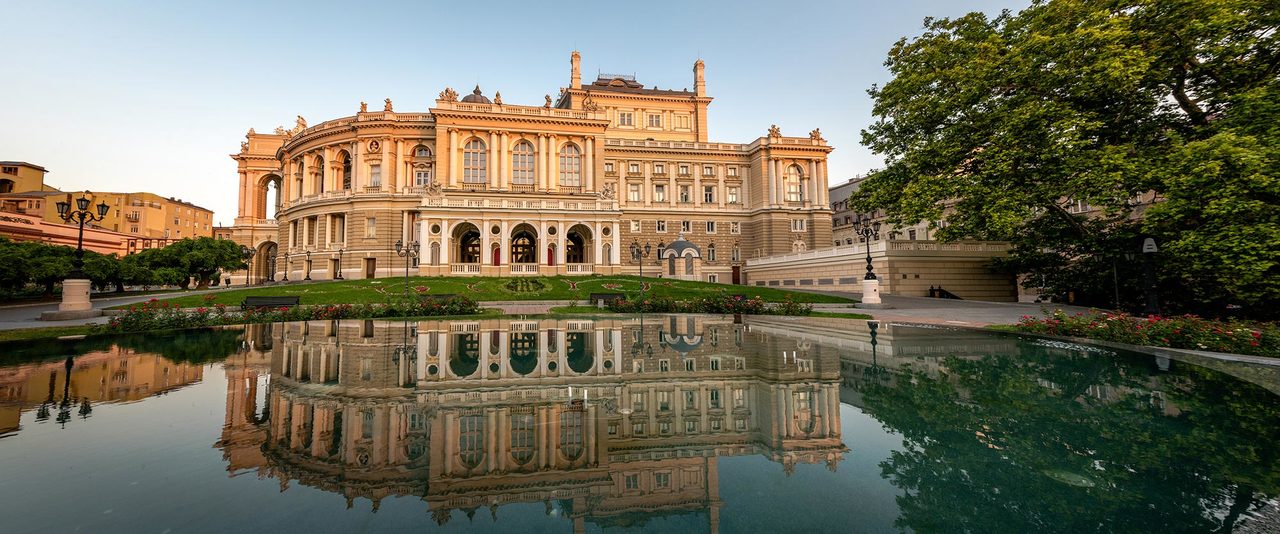 Čierne more, Destinácie, Plavby loďou po celom svete | PT Tours