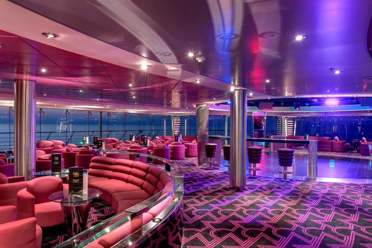 Dominikánska republika, Veľká Británia, Svätý Krištof a Nevis, Svatý ...